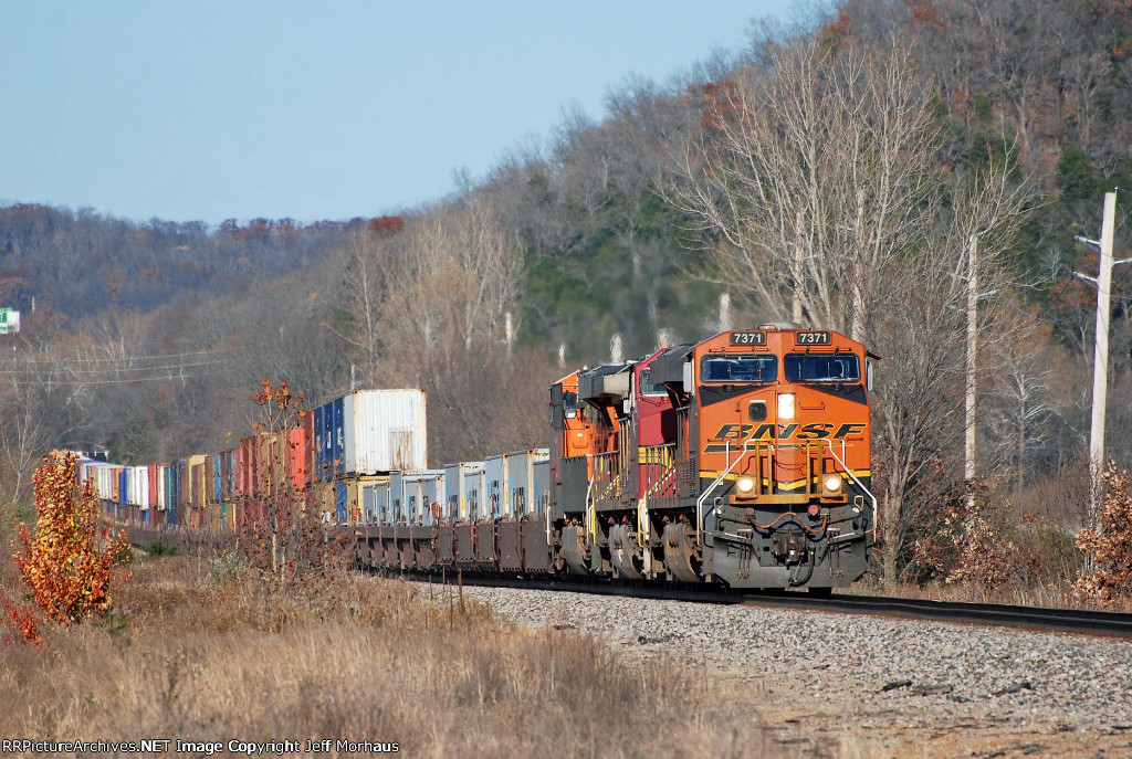 BNSF 7371